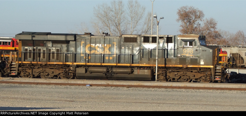 CSX 998